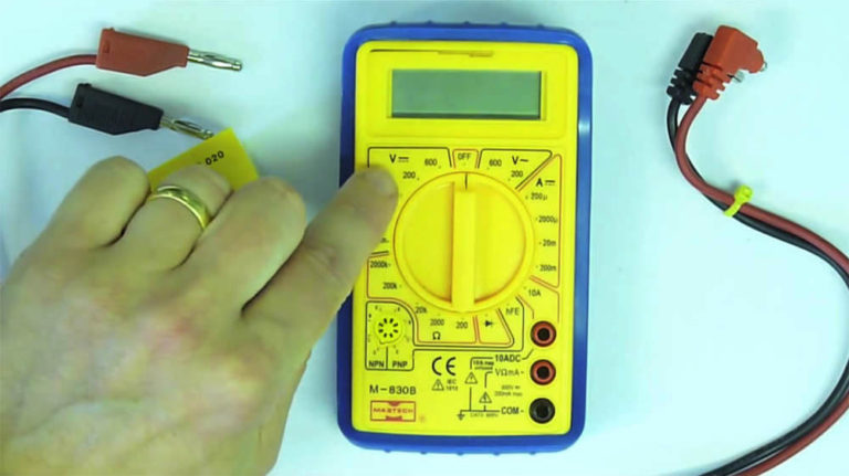 How to use a multimeter to measure voltage – Alom Shaha